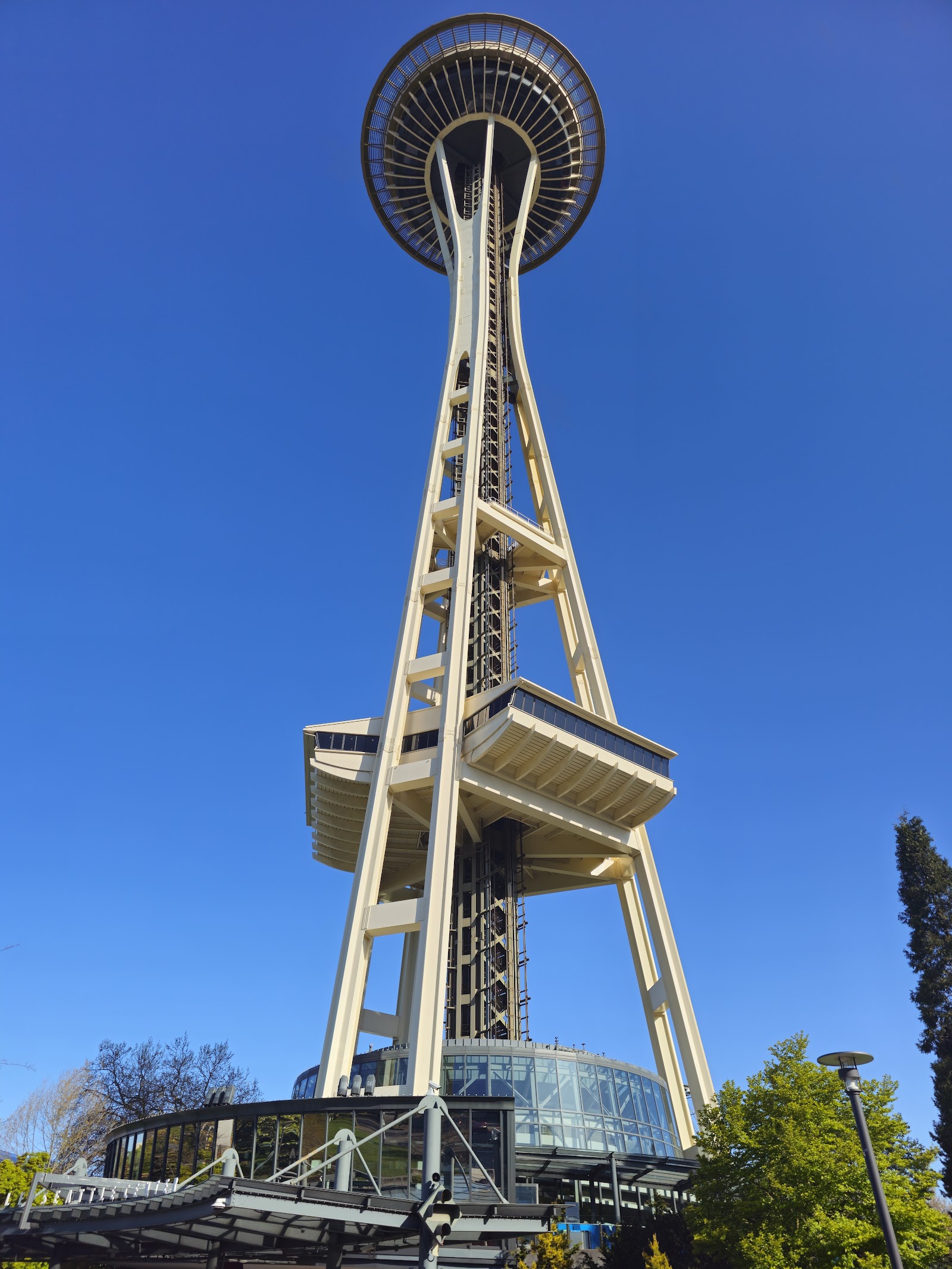 Family Activity Costs in Seattle (2026) | What You'll Spend | KidPaths